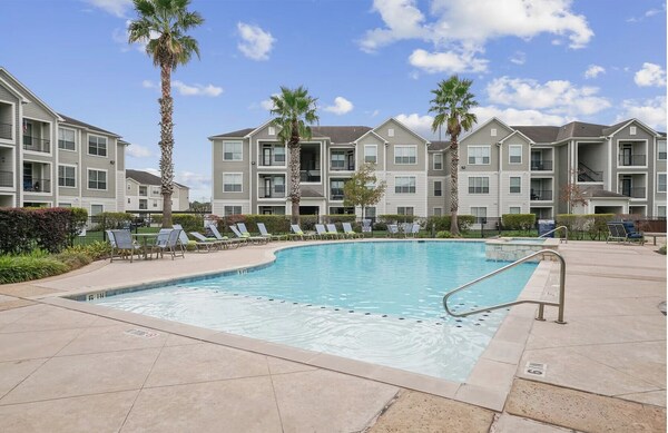 Landing Apartments Humble Near Sunset Ridge - ハンブル, TX