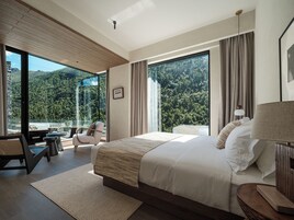 Suite de Luxo, vista para a montanha | Com decoração personalizada 