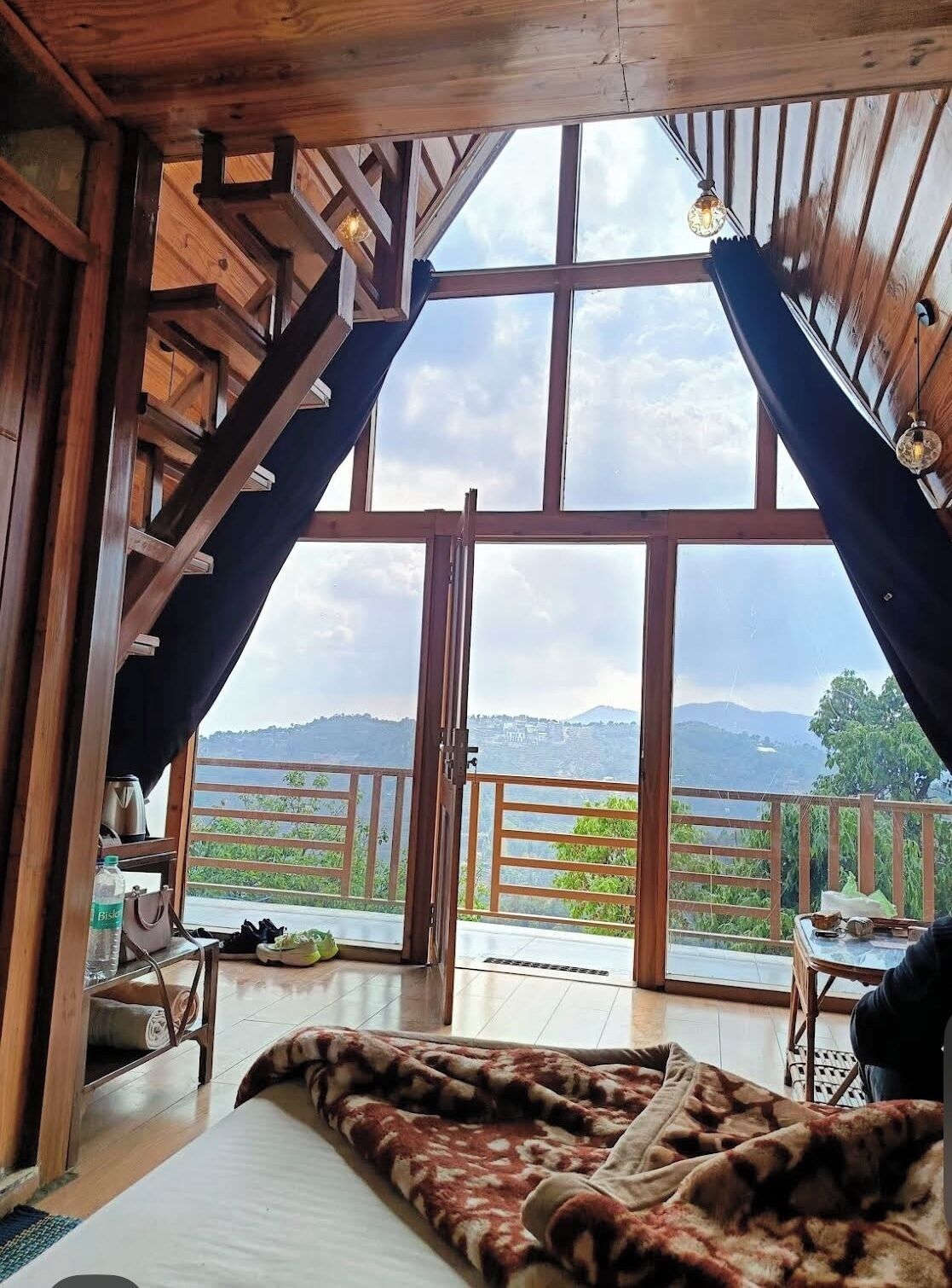 Quarto quádruplo família, sacada, vista para a montanha | Vista do quarto