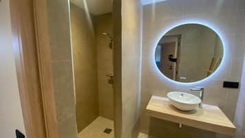 Apartamento, 1 quarto, vista para o porto | Banheiro