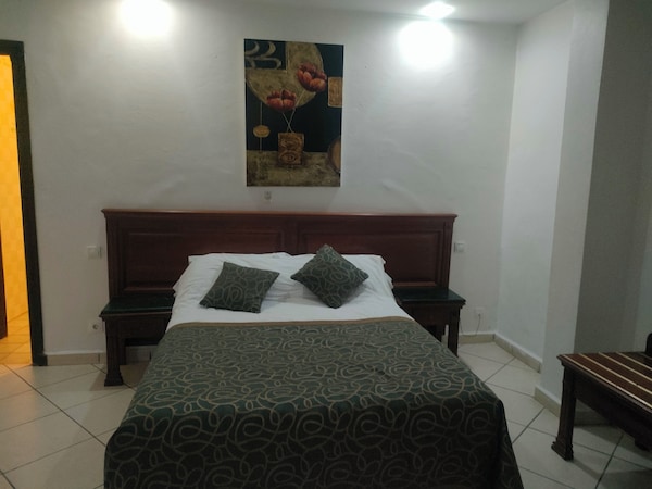 Hotel Sidi Thameur - Algeria