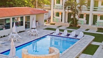 Piscina externa