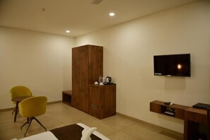 Cofre no quarto, quartos insonorizados, ferro/tábua de engomar 