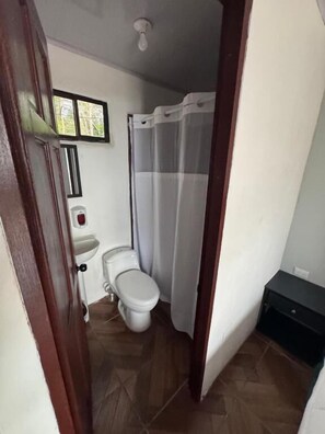 Apartamento, terraço, vista para o mar | Banheiro