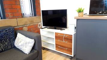 Apartamento, 2 quartos, Vista para a cidade | Comodidade do quarto