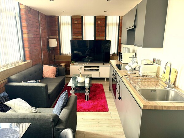 Contractor Friendly 2br Weekly, Monthly Discount - Bradford, United Kingdom