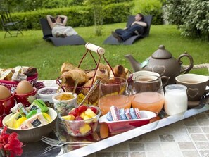 Quarto casal clássico, suíte | Fachada