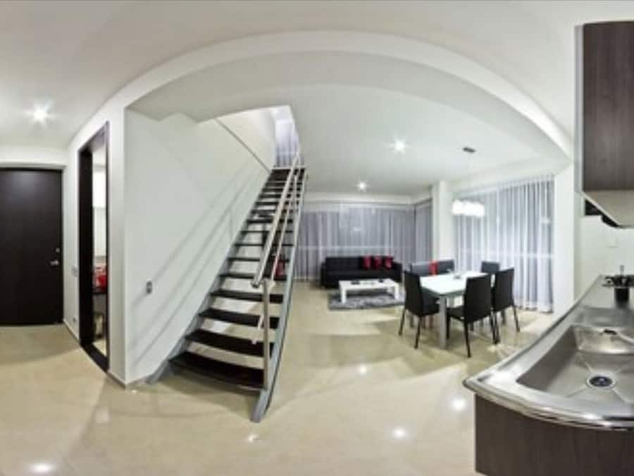 Suite | Cozinha privada | Um frigorífico, um micro-ondas, uma placa de cozinha