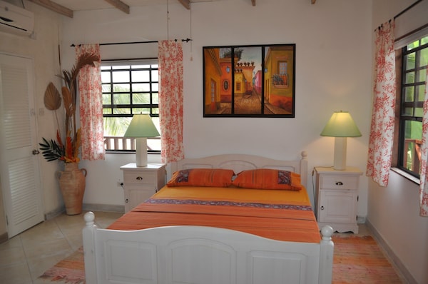 Yellow Bird Apartment - Barbados