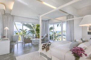 Suite Deluxe, vista para o mar | Quartos insonorizados, ferro/tábua de engomar, Wi-fi grátis 