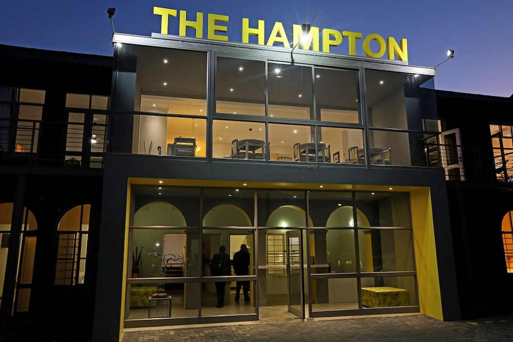 The Hampton Exclusive Guest House - East London