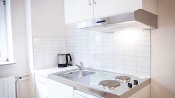 Apartamento, 2 quartos, casa de banho privativa | Kitchenette privada