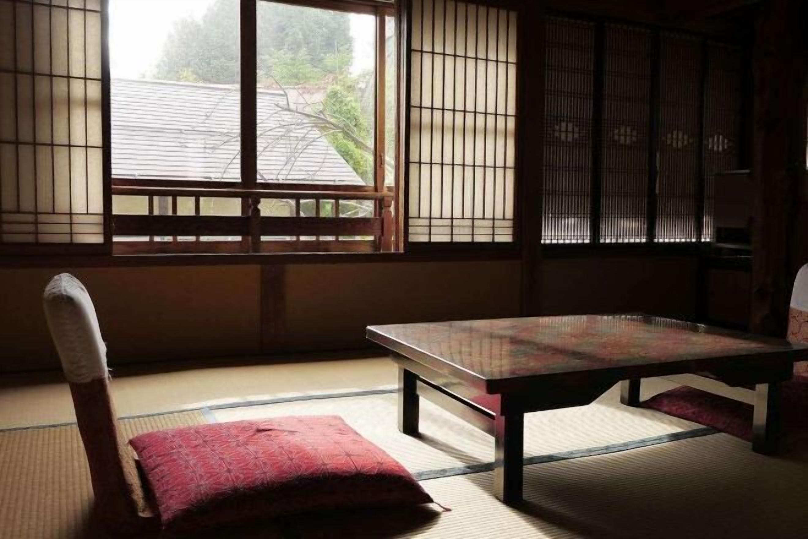 Restaurantes | Pequenos-almoços, almoços e jantares servidos 