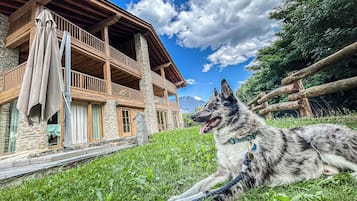 Fachada da propriedade