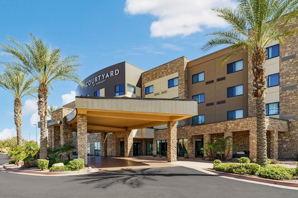 Courtyard Phoenix Mesa Gateway Airport - San Tan Valley, AZ