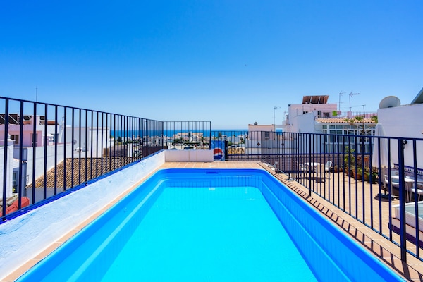 Piscina exterior sazonal