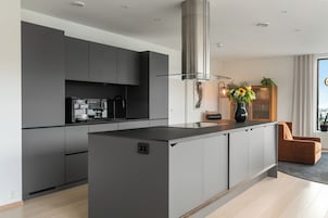 Apartamento Cidade | Roupa de alta qualidade, camas de colchão pillowtop