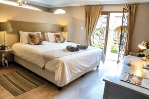 Quarto Duplo ou Twin de Luxo | Roupa de alta qualidade, cofre no quarto, com decoração personalizada 