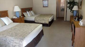 Secretária, Wi-fi grátis, roupa de cama fornecida