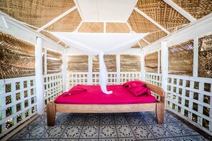 Quarto Duplo ou Twin Standard, vista para a praia