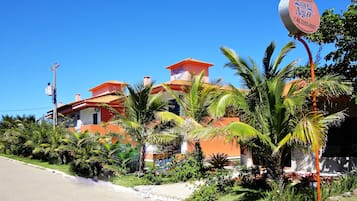 Entrada do alojamento