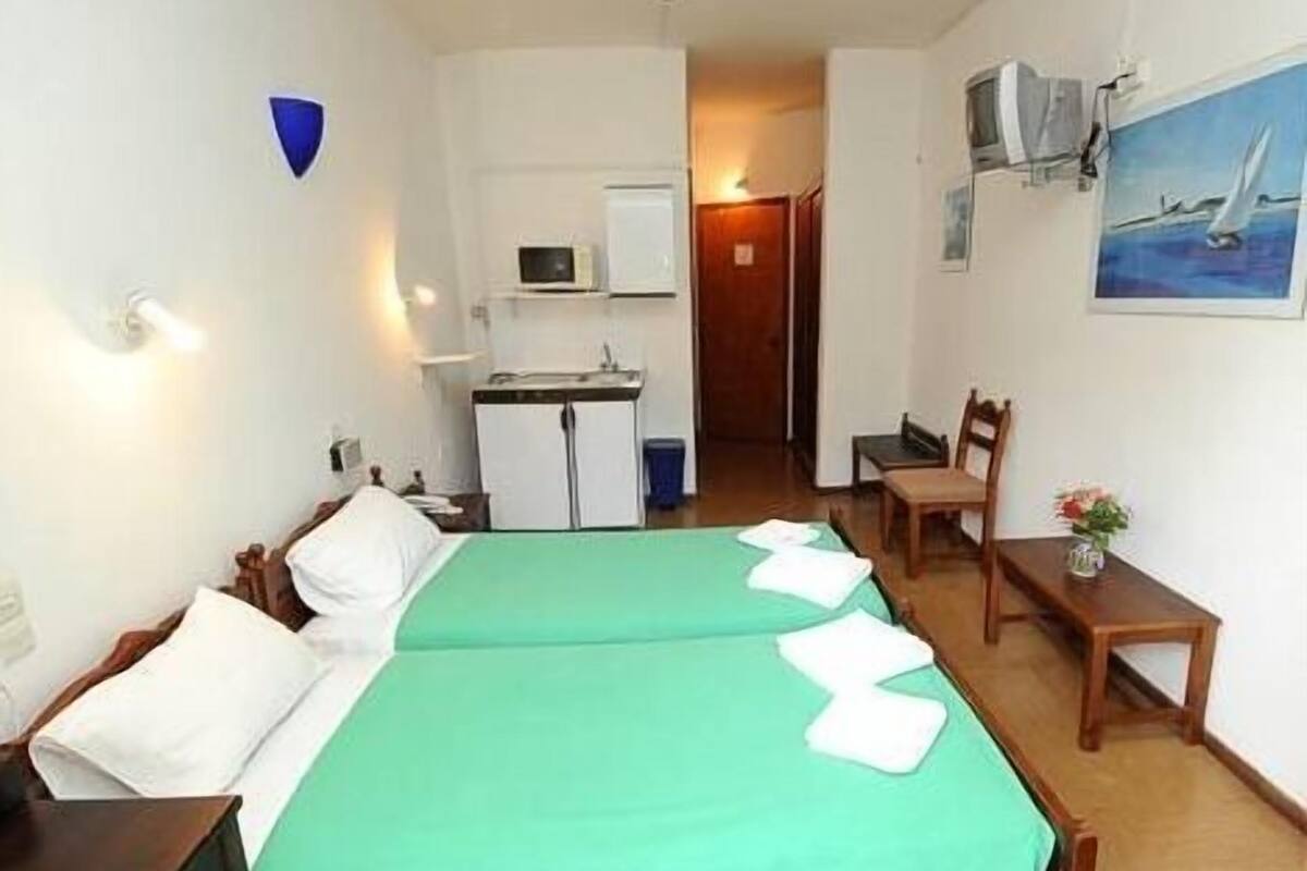 Quarto Duplo