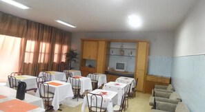 Pequeno-almoço continental diário incluído 