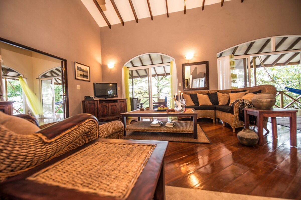 Popa Paradise Beach Resort Reviews, Deals & Photos 2023 - Expedia