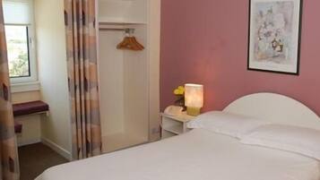 Quarto Duplo, casa de banho anexa, vista para o mar | 1 quarto, Wi-fi grátis