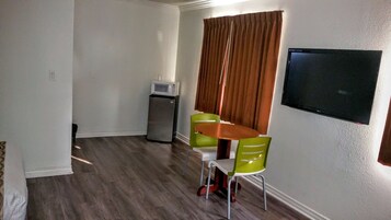 Quarto Deluxe, 2 camas de casal | Vista do quarto