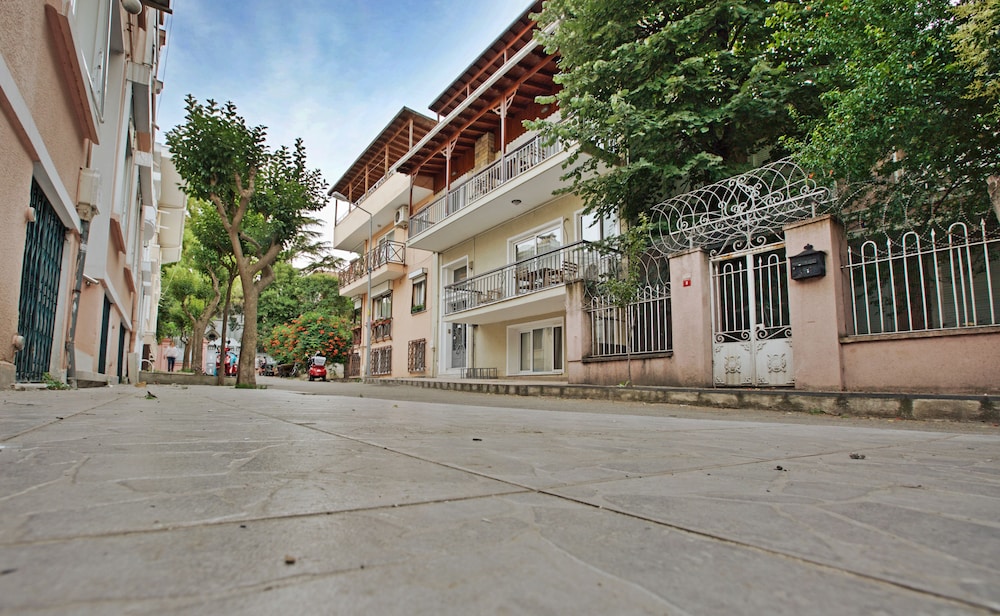 Büyükada Apart Hotel - Yeni Apart - Adalar