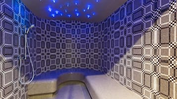 Quarto Twin Superior | Minibar, cofre no quarto, secretária, quartos insonorizados