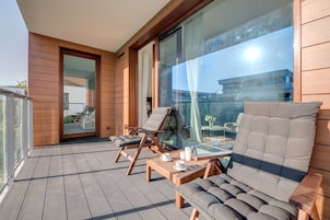 Apartamento exclusivo, 3 quartos, sacada (7 adults) | Sacada