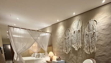 Ocean Front Luxury Suite | Frigobar, cortinas blackout, Wi-Fi de cortesia