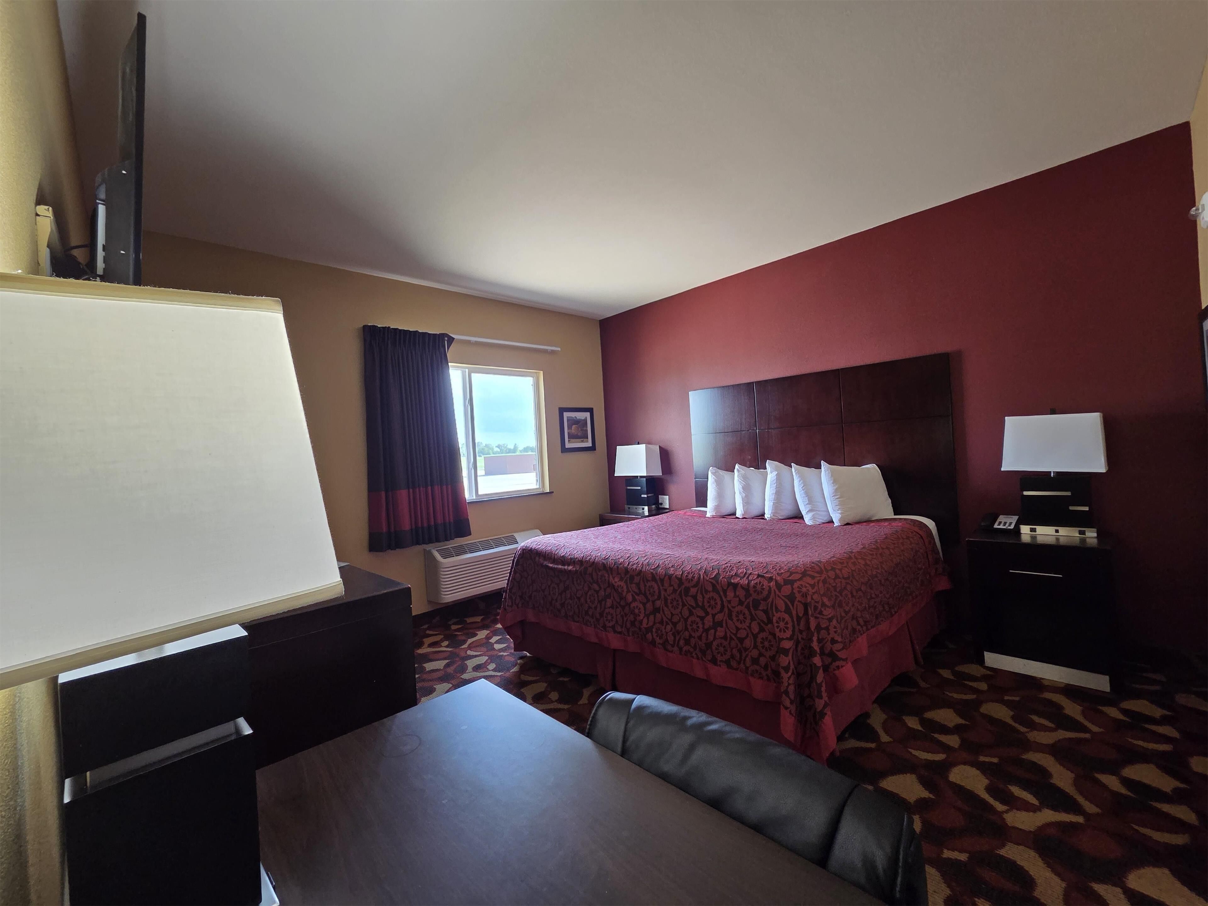 Secretária, ferro/tábua de engomar, Wi-fi grátis 