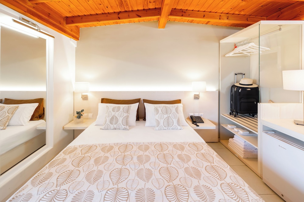 Athos Guest House Pansion - Halkidiki