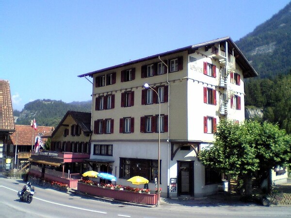 Hotel & Restaurant Alpenrose - Meiringen