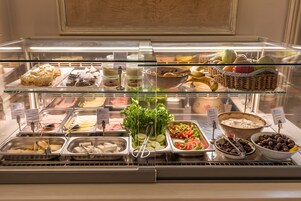 Pequeno-almoço continental diário incluído 