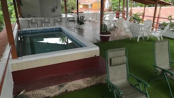 Piscina exterior
