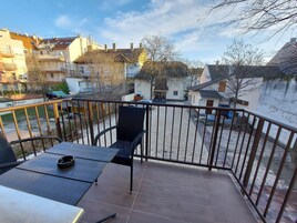 Quarto Superior | Vista da varanda