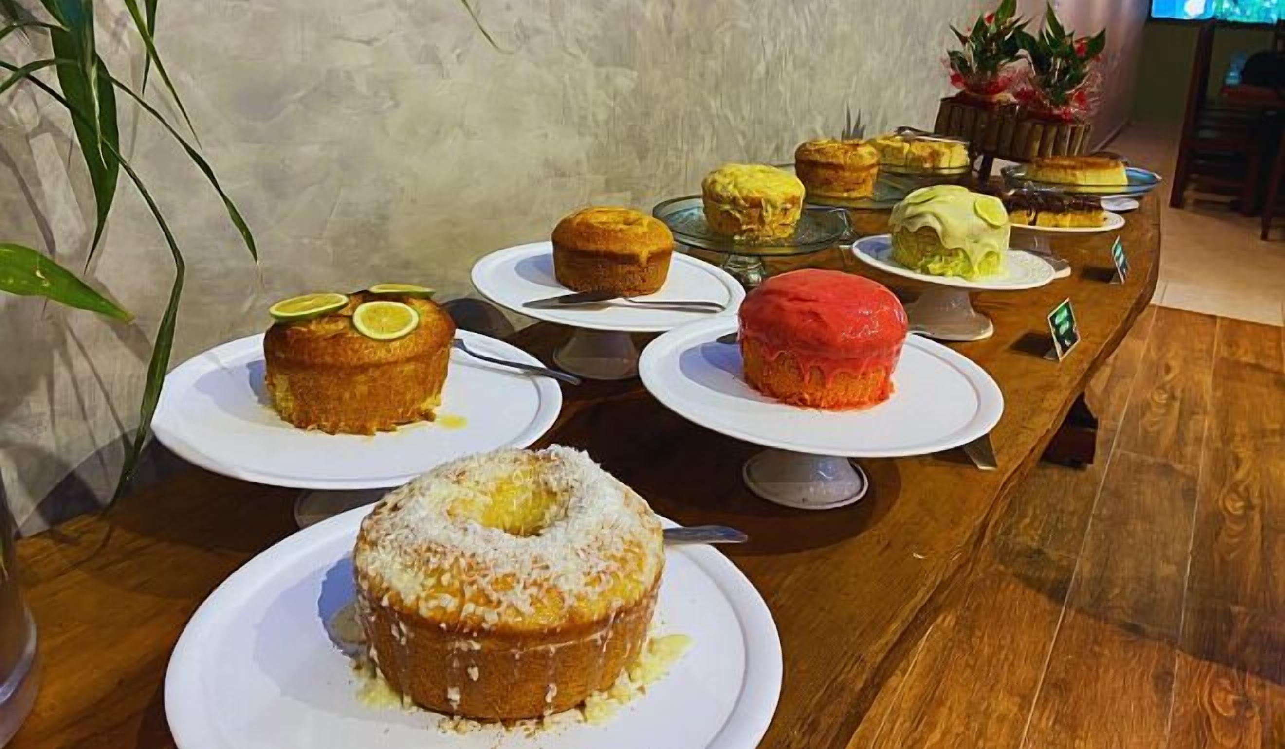 Café da manhã, almoço e jantar