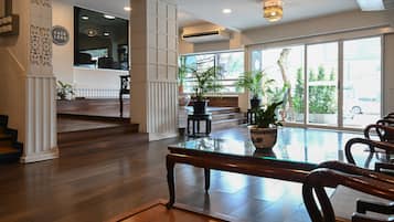 Sala de estar do lobby