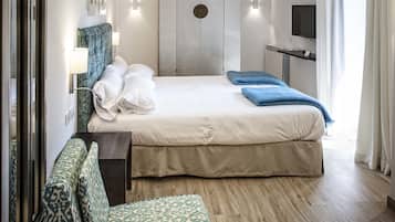 Quarto casal | Cofres nos quartos, quartos à prova de som, berços grátis