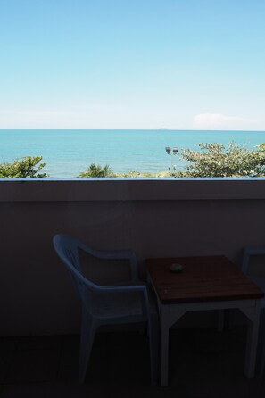 Superior Seaview | Varanda