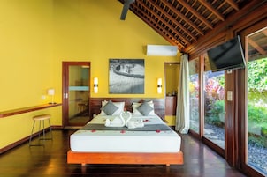 Pool Villa with Jungle View and Complimentary Afternoon Tea (Free 1x Floating Breakfast or Minibar) | 1 quarto, roupa de alta qualidade, minibar, cofre no quarto 
