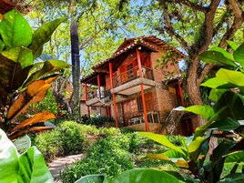 Fachada da propriedade