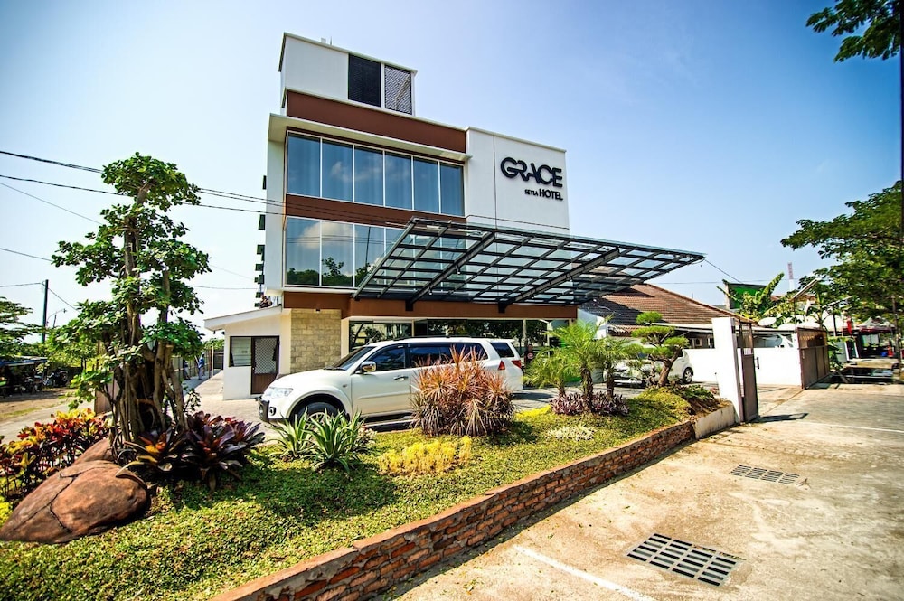 Grace Setia Hotel - Surabaya