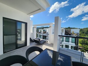 3 Bedroom with Private Pool  | Terraço/pátio