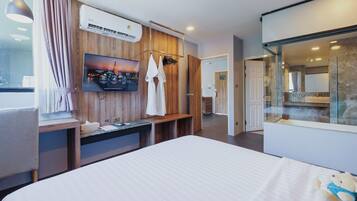 2 Bedroom Family Suite Mountain View | Roupa de alta qualidade, minibar, cofre no quarto, secretária
