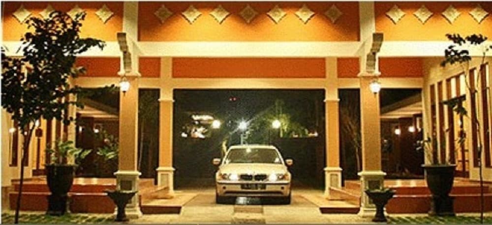 Patria Garden Hotel - Blitar